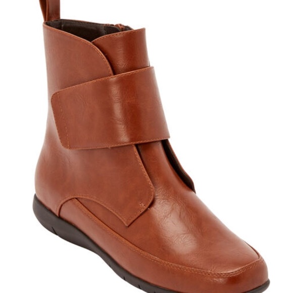 Shoes | Cognac Booties 95 Ww | Poshmark